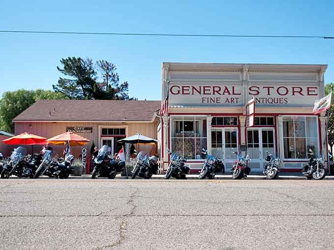 Mountain parking lots fill up fast when word gets out about the homestyle cooking hidden in these pine-covered hills.
