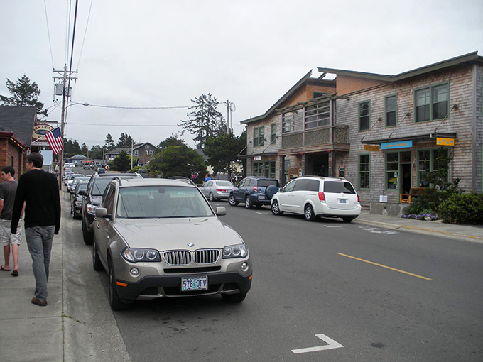 Manzanita's main street keeps things simple and charming, exactly what a beach town should be.