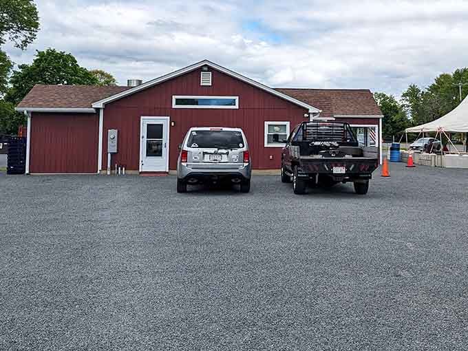 When locals and travelers both fill the parking lot, you know you've discovered something special worth the stop.