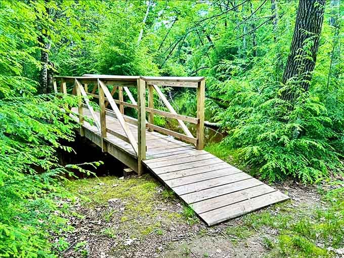 Even the footbridges here look like they belong in a fairy tale, minus the trolls and drama.