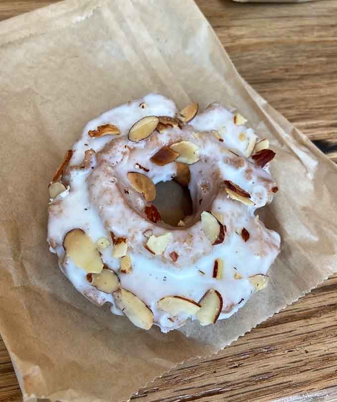 Sliced almonds scattered across sweet glaze create a texture party your mouth won't soon forget, trust me.