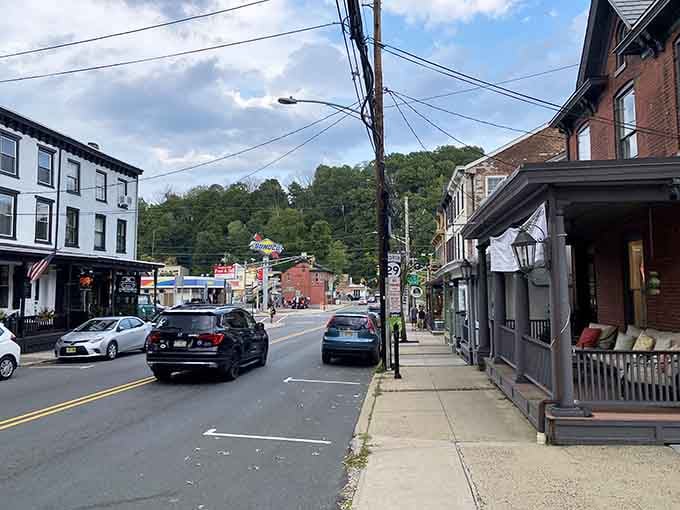 Downtown streets invite leisurely strolls between shops, because rushing through Lambertville would be missing the entire point of visiting.