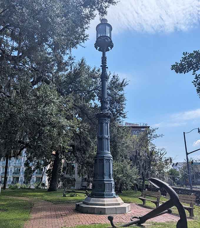 This vintage lamppost has witnessed more Savannah sunsets than most of us have had hot dinners.