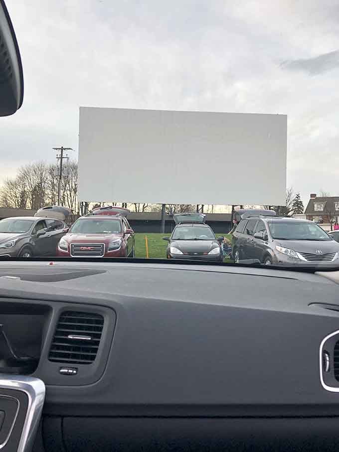 Your dashboard frames the perfect view of the big screen, creating your own private theater with adjustable seating.