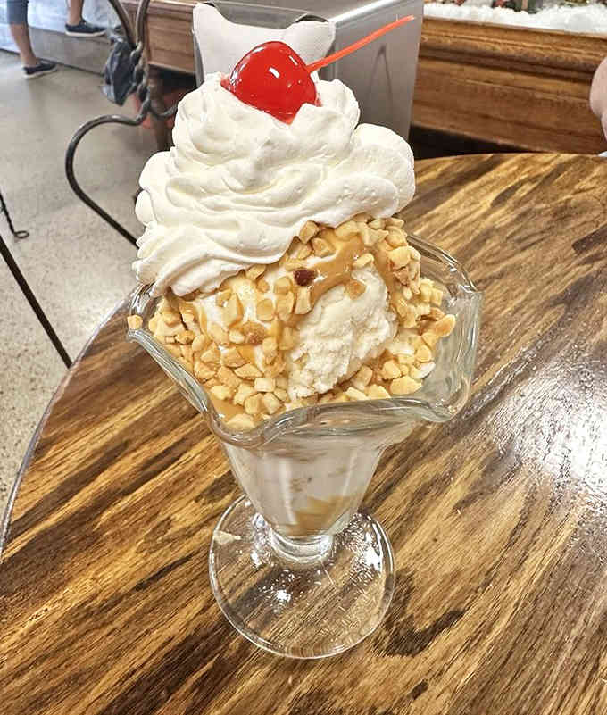 The Gusher lives up to its name with whipped cream that defies gravity and all reasonable portion sizes.