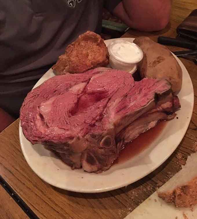 This Cattleman's Cut proves that size absolutely matters when it comes to exceptional prime rib portions.