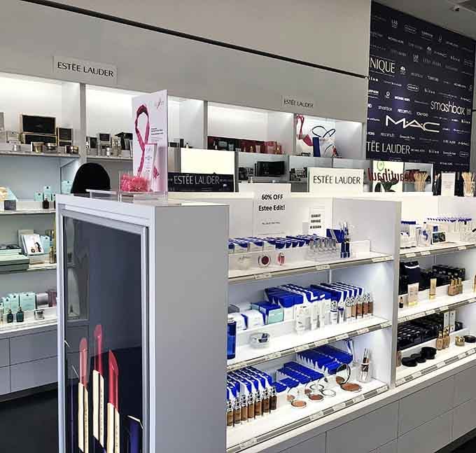 Est&eacute;e Lauder at outlet prices feels like finding a designer gown at a garage sale, legally.