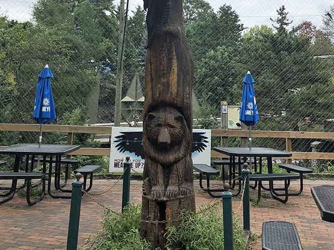 Even the picnic area gets into the wildlife spirit with carved wooden guardians watching over lunch breaks.