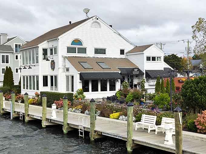White elegance meets waterside dining where the dock practically invites boats to pull up for dinner reservations by sea.