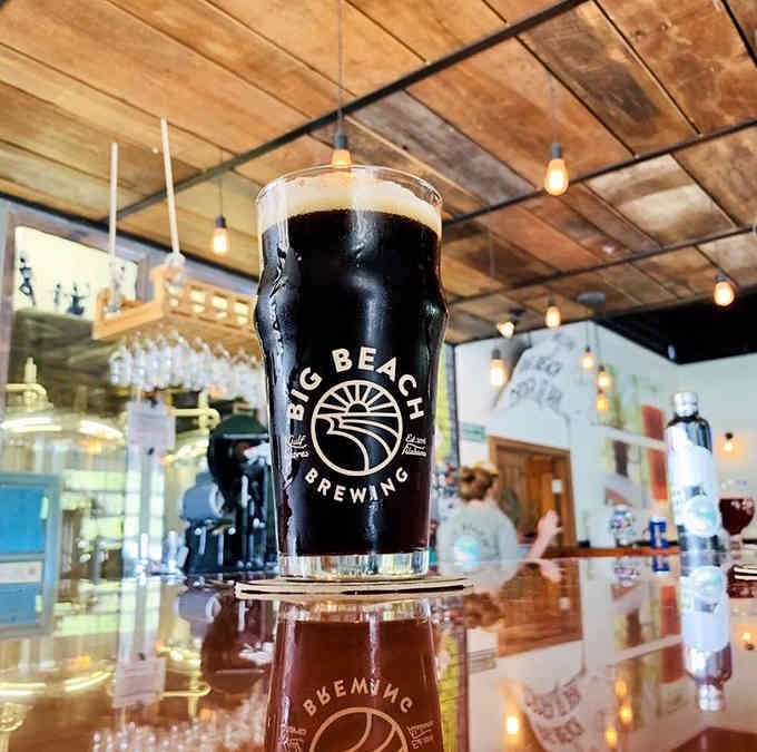 Dark as midnight, smooth as silk, this porter proves that good things come in mysterious packages.