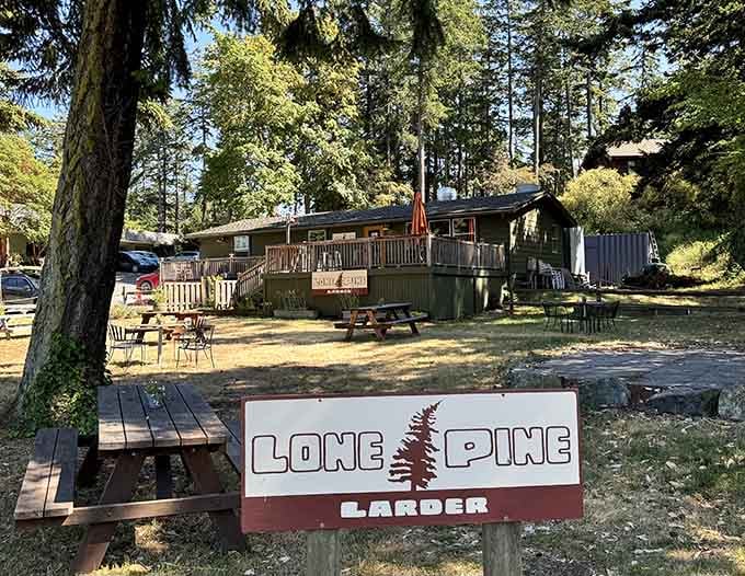Lone Pine Larder brings island provisions to hungry visitors who've worked up appetites doing absolutely nothing strenuous.