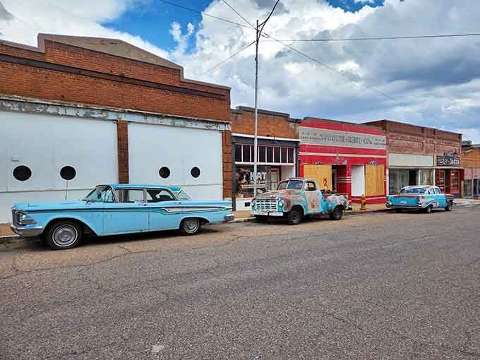 That turquoise beauty parked among the brick buildings proves the '50s knew something about color we've sadly forgotten today.