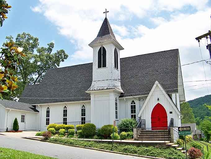 This charming church proves that Marion's architecture includes more than just practical buildings and strip malls.