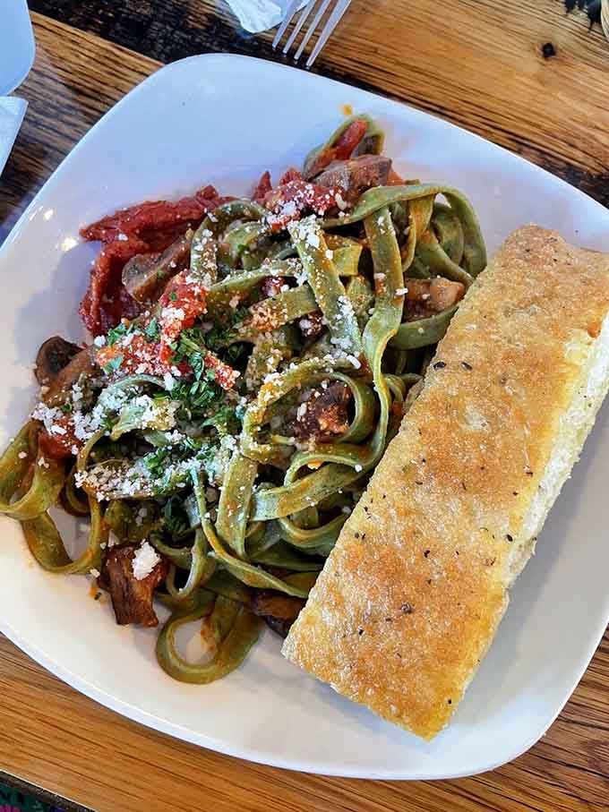 Spinach-laden fettuccine florentine brings vegetables and indulgence together in one glorious, creamy bowl of happiness.