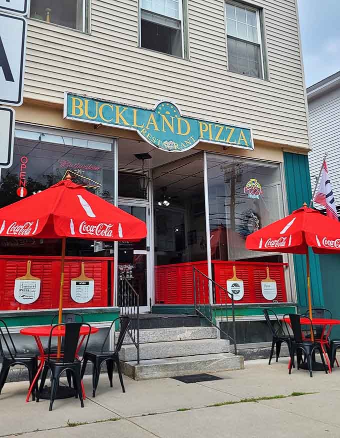 Buckland Pizza House brings the kind of neighborhood pizza joint energy that makes you want to become a regular.