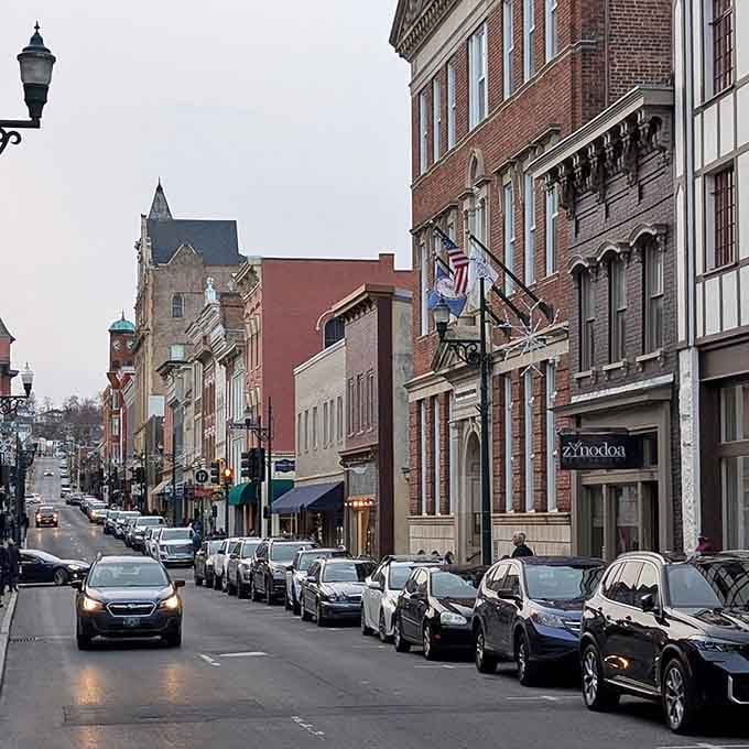 Beverley Street at dusk looks like someone painted a postcard and forgot to add the tourist traps.