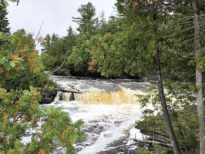 Mother Nature's cappuccino machine works overtime here, creating foam that would make any barista jealous with envy.