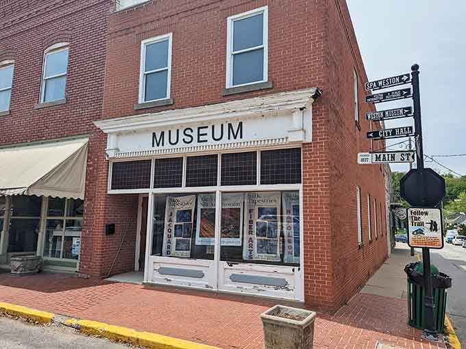 Even the museum buildings look like they belong in a painting, which is convenient since they're full of art.