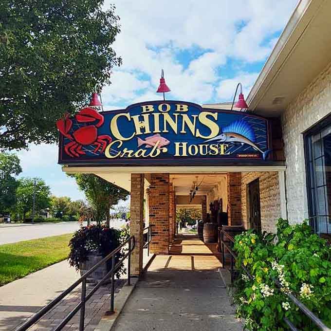 Bob Chinn's colorful entrance canopy welcomes crab lovers like old friends, where mai tais flow and king crab reigns.