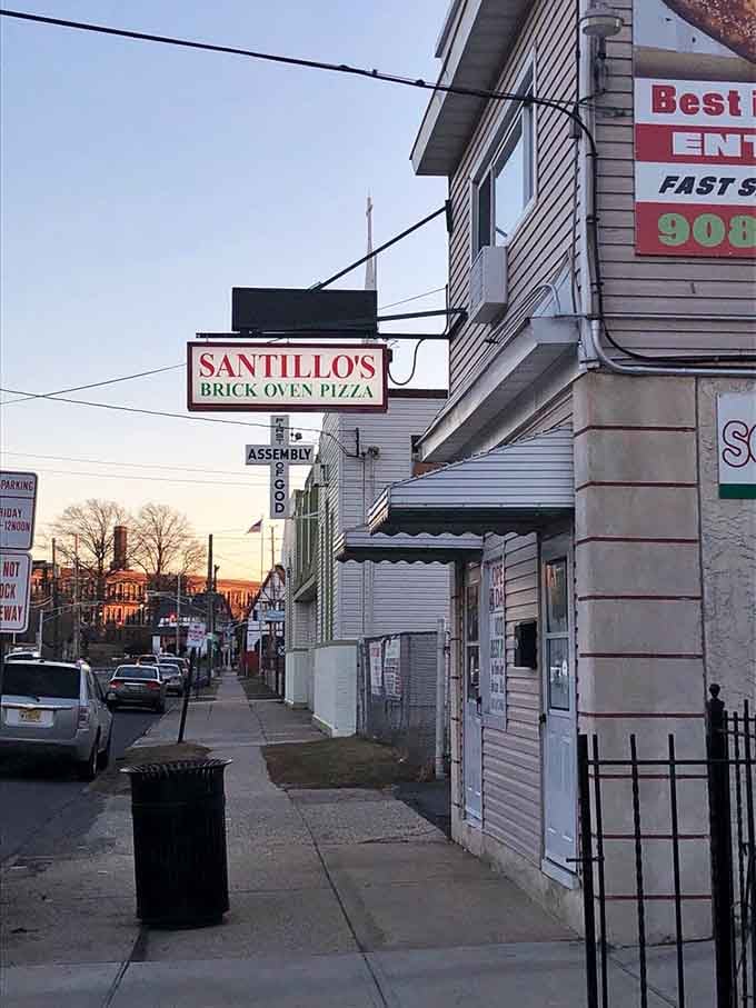 That corner location catches the golden hour light perfectly, illuminating a pizza legacy that's stood the test of time.