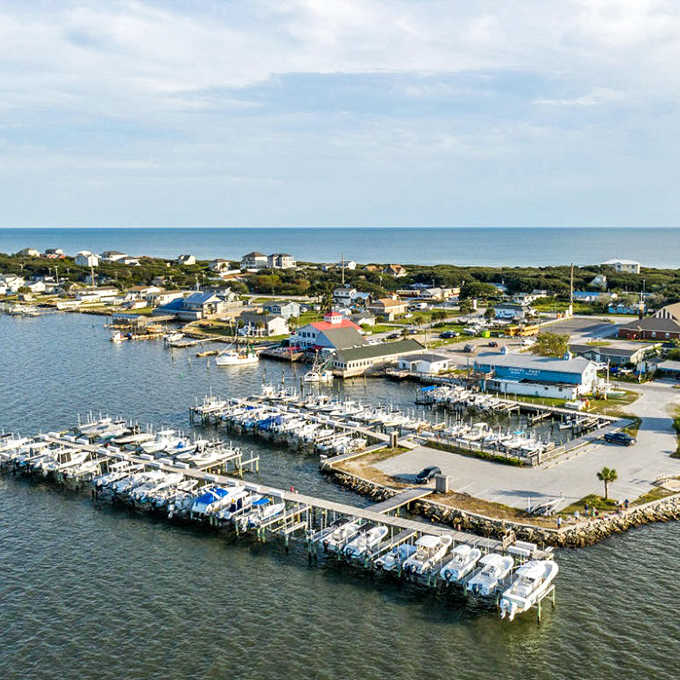 Where fishing boats dock and dinner begins&mdash;this waterfront community knows the meaning of "catch of the day" perfectly.
