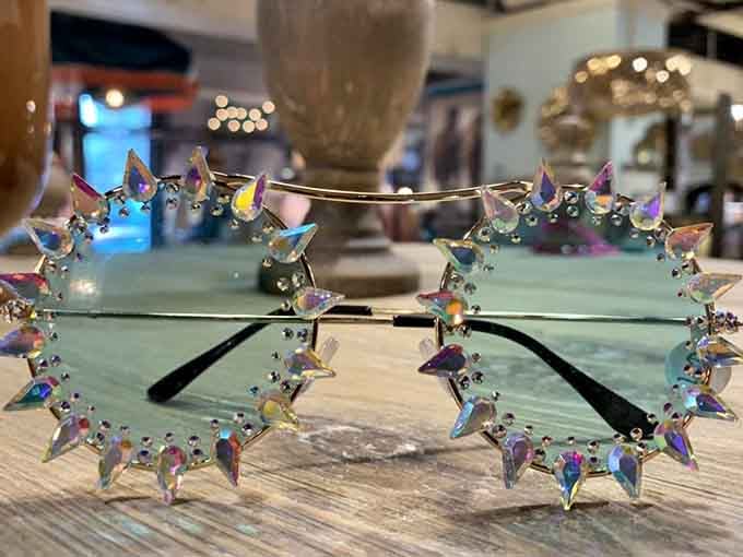 Even the smallest details sparkle here, proving that local artisans know how to make everyday items feel extraordinary.