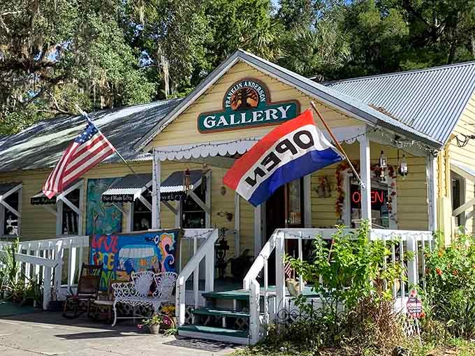 Franklin Anderson Gallery of Arts showcases local creativity in a cottage that's more charming than most people's vacation homes.