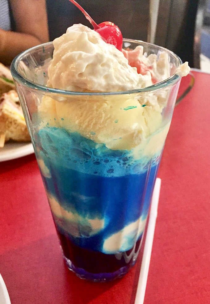 Blue raspberry meets vanilla in a color combination that would make your chemistry teacher proud and your dentist nervous.