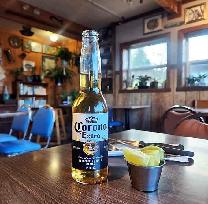 Cold beer and warm wood paneling, the classic combination that makes every meal taste better somehow.