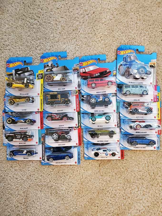 Hot Wheels collectors, start your engines because this pristine collection could complete your childhood dreams at last.