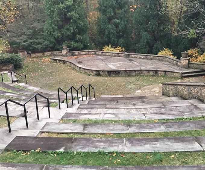 An outdoor amphitheater where the acoustics are natural and the admission is gloriously free.