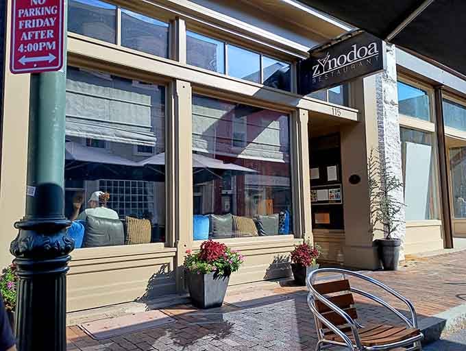 Zynodoa's storefront welcomes you to farm-to-table dining that'll make you rethink everything you thought you knew about local.