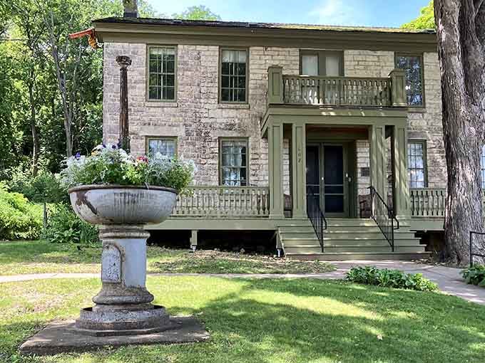 This historic house has seen more drama than your favorite streaming series, and the architecture is way better too.