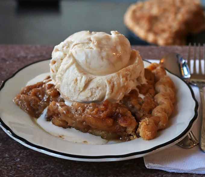 Warm pie meets cold ice cream in the kind of marriage counselors wish all relationships could achieve.