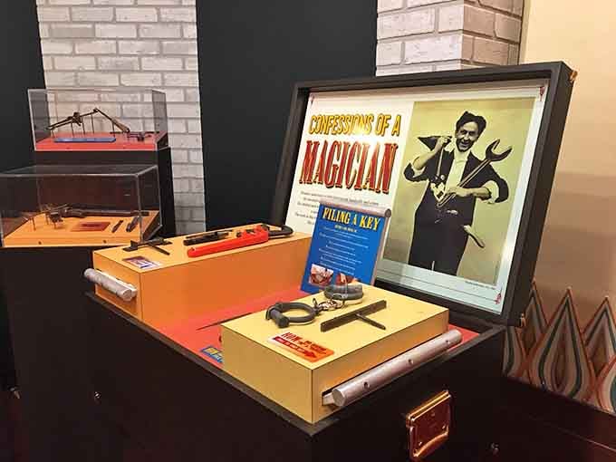 Interactive magic displays let you try your hand at illusions, though you'll quickly realize Houdini's genius was unmatched.