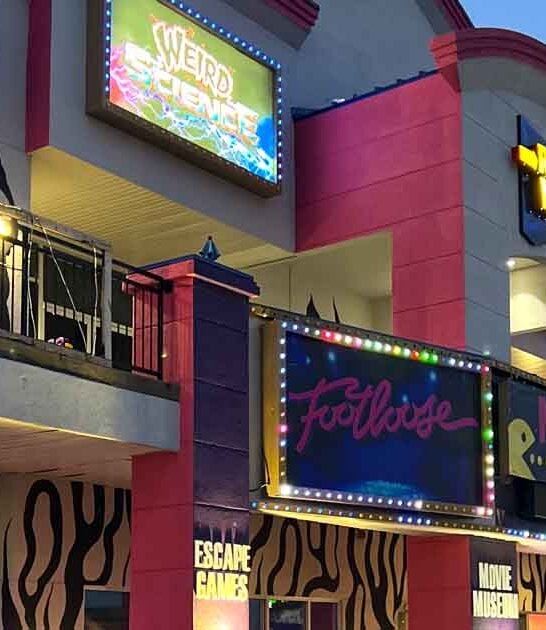 80s themed attraction missouri ftr