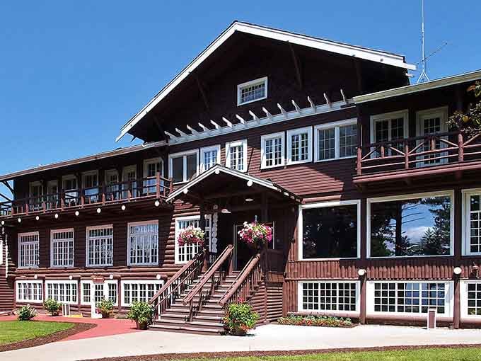This grand lodge building with its sweeping porches looks ready to host Gatsby himself for cocktails.