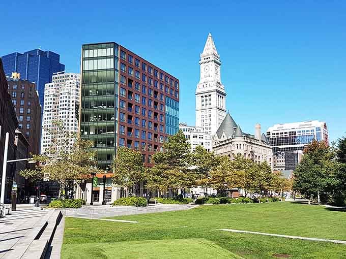 Where glass towers meet green lawns, the city shows off its ability to balance progress with breathing room.