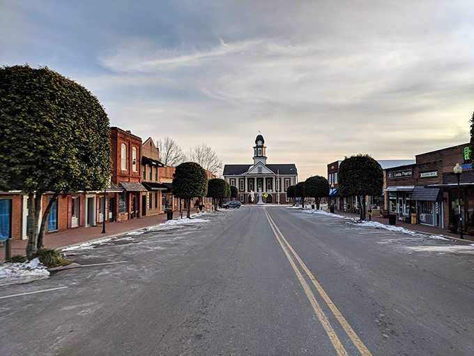 The courthouse anchors a town square where creative chefs transform locally-grown produce into meals worth driving for.