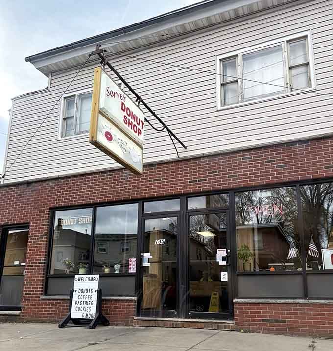That vintage hanging sign swaying in the breeze has been calling donut lovers home for generations now.