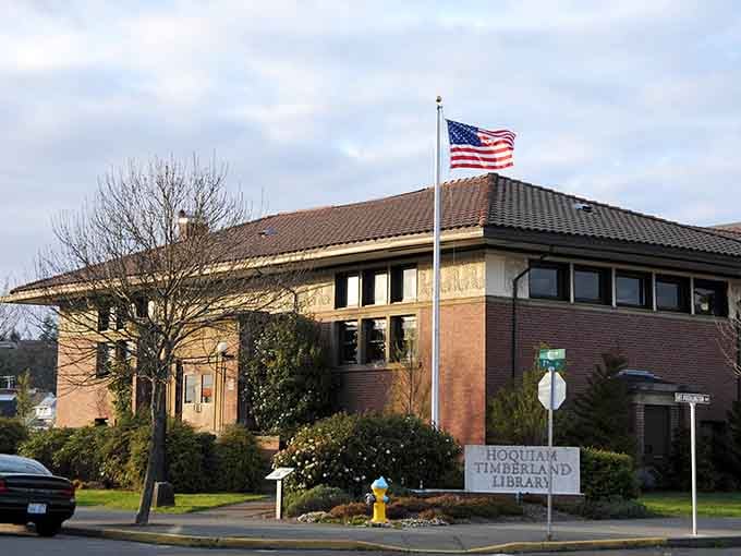 Even the library looks dignified here, because Hoquiam takes its community spaces seriously without being stuffy about it.