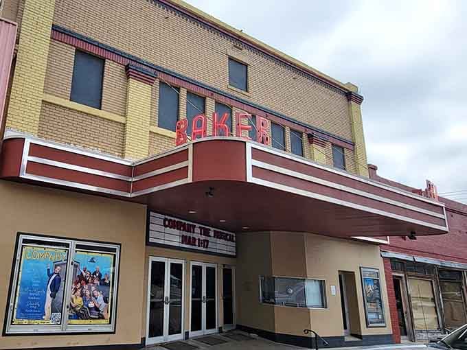 The Gaslight-Baker Theatre stands ready to entertain, though honestly, the real show happens at the barbecue pits down the street.