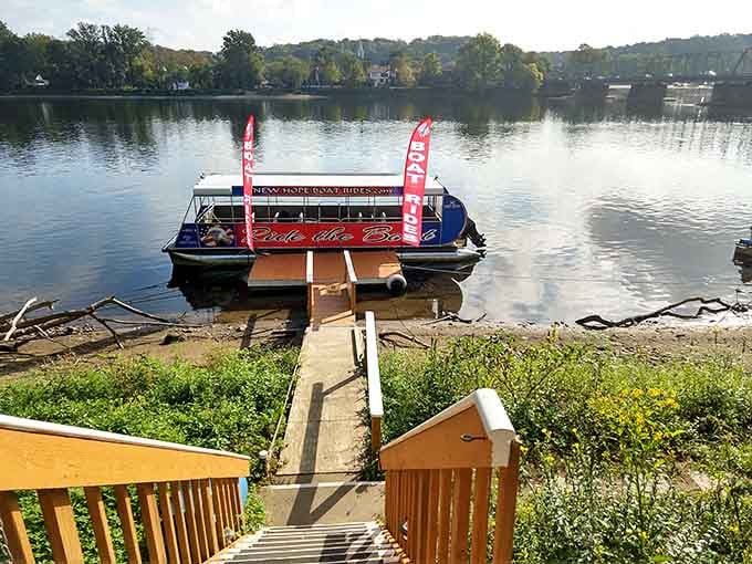 River cruises that let you see the town from a completely different angle, preferably with snacks involved.