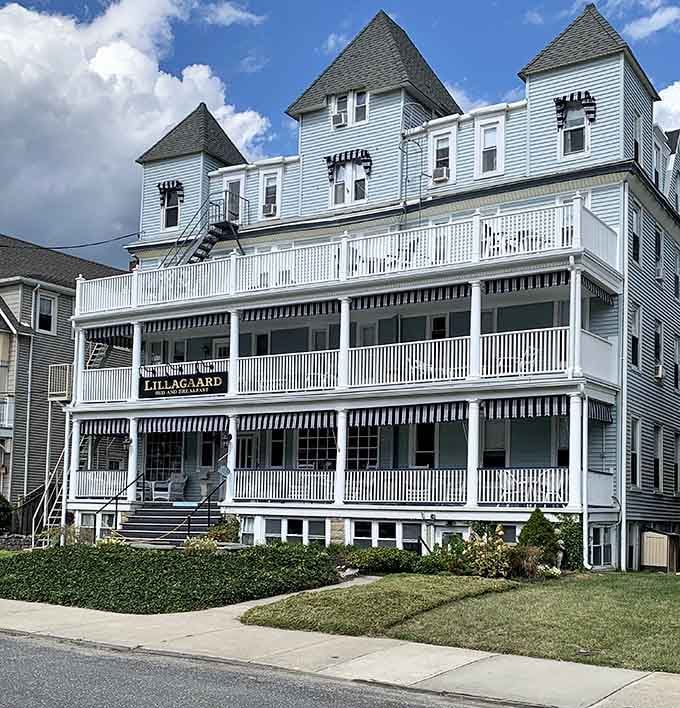 The Lillagaard's wraparound porches practically beg you to sit, relax, and forget your worries exist.