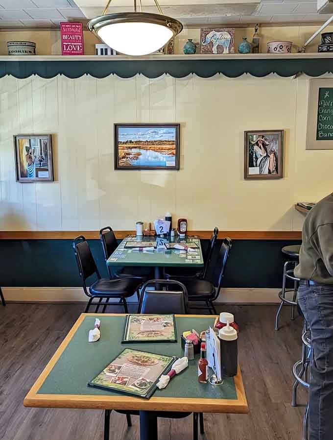 Simple tables, honest food, and the kind of atmosphere that makes strangers feel like regulars instantly.