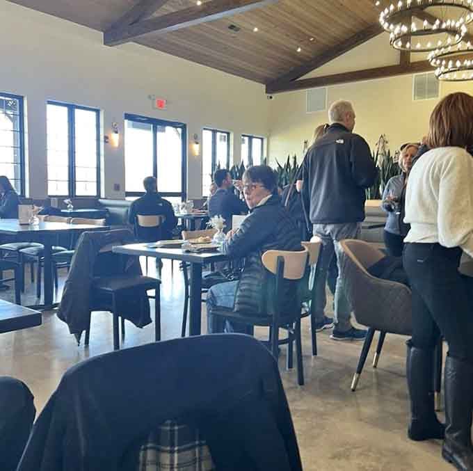 The dining room buzzes with conversation and clinking glasses&mdash;the universal soundtrack of people enjoying themselves thoroughly.