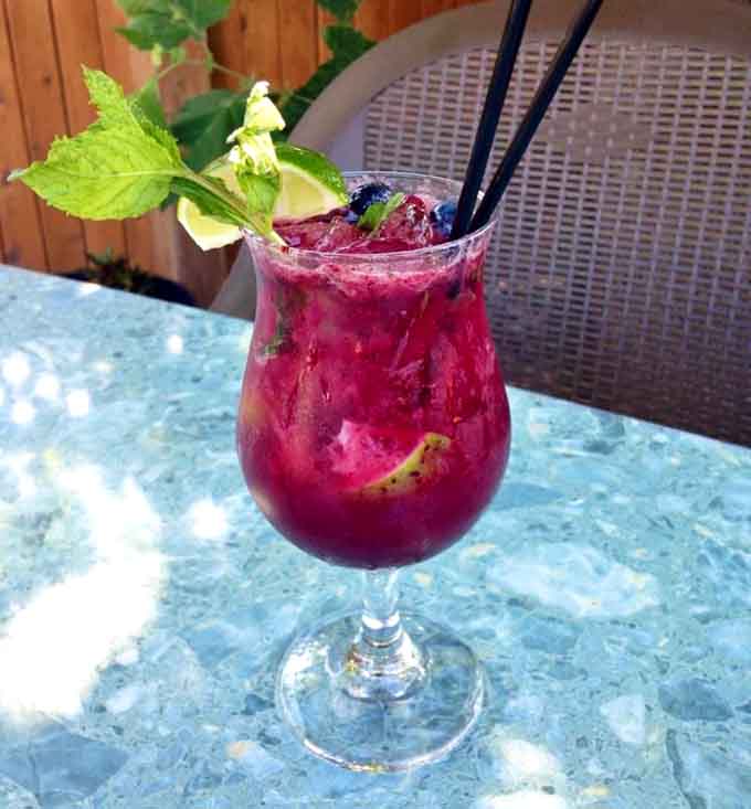Blueberry mojitos bringing summer vibes to Canton, one muddled mint leaf at a time, friends.