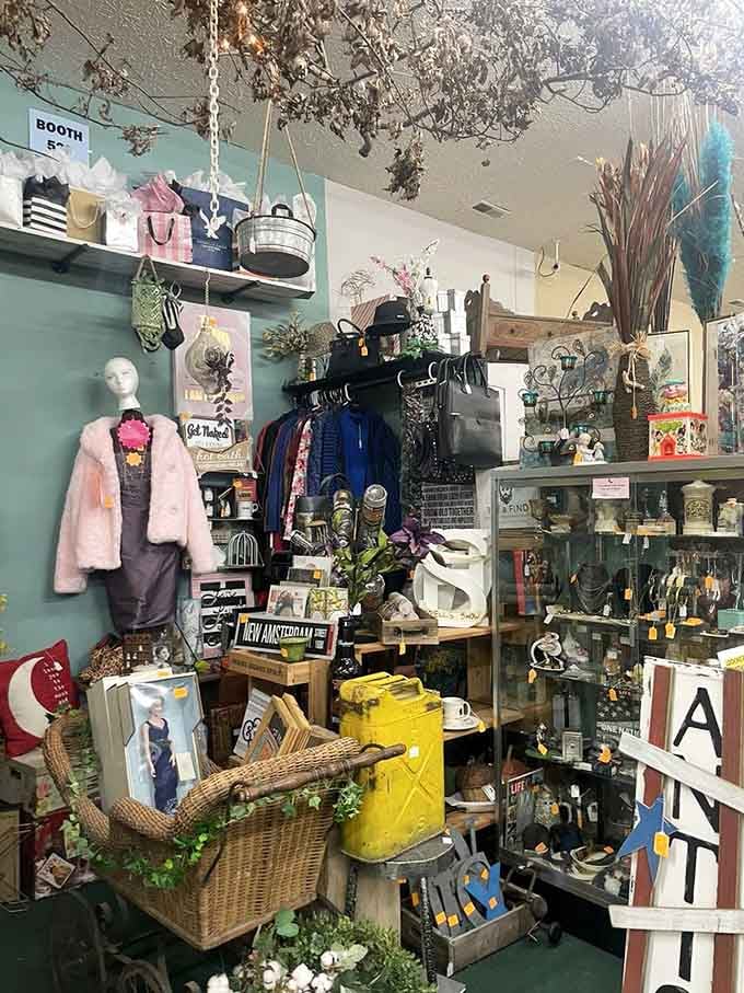 Every booth tells a different story, from pink vintage coats to mysterious antique treasures waiting for discovery.