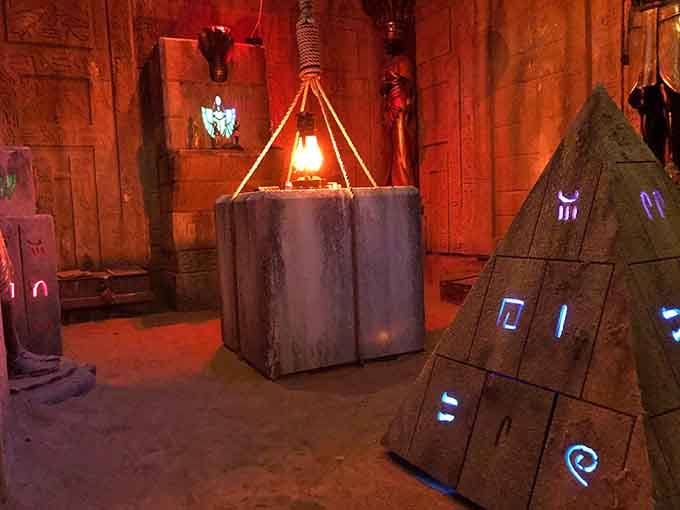 Ancient symbols and mysterious pyramids create an atmosphere that Indiana Jones would feel right at home exploring thoroughly.