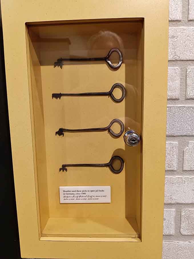 These skeleton keys once picked German jail locks during Houdini's European tours, proving no cell could hold him.